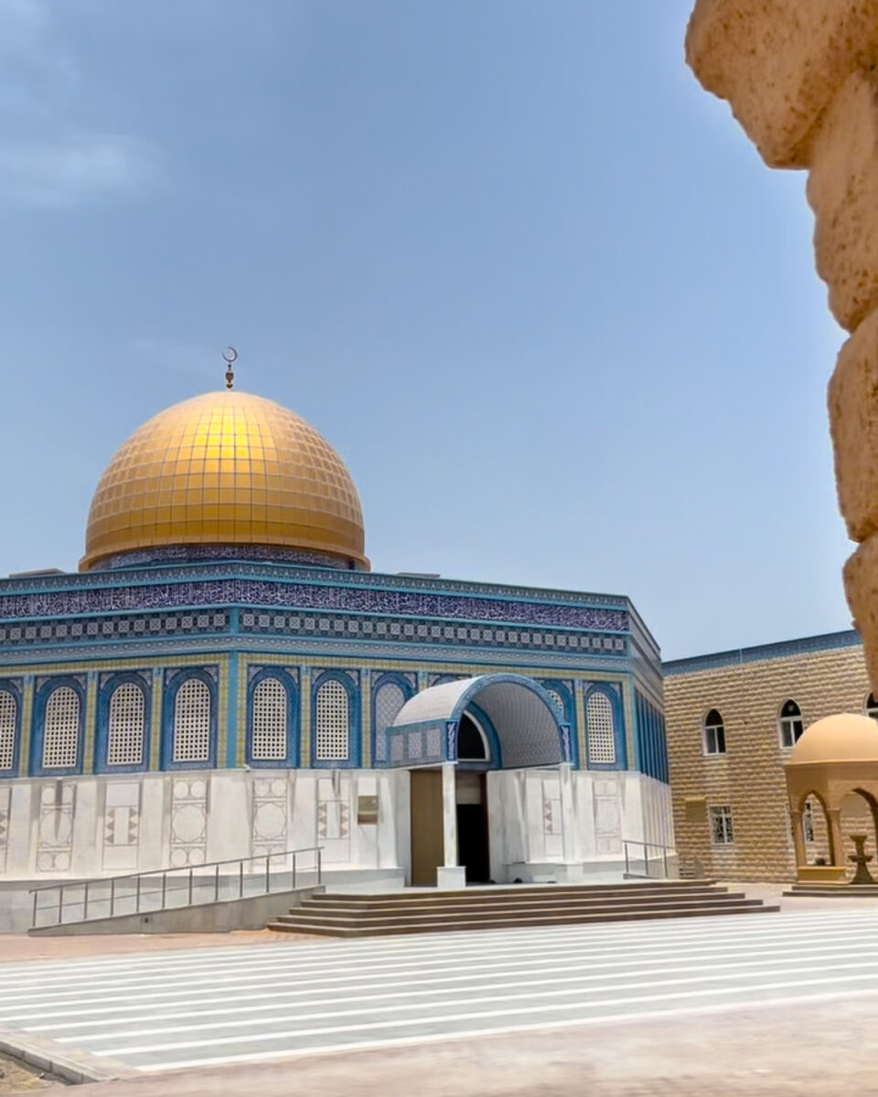 Top 8+ Beautiful Mosques In Abu Dhabi 2025 – Must-Visit Guide