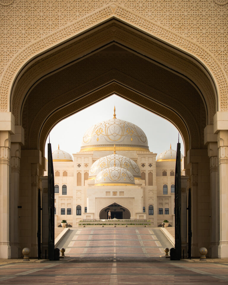 Top 15 Famous Abu Dhabi Landmarks You Must Visit In 2025