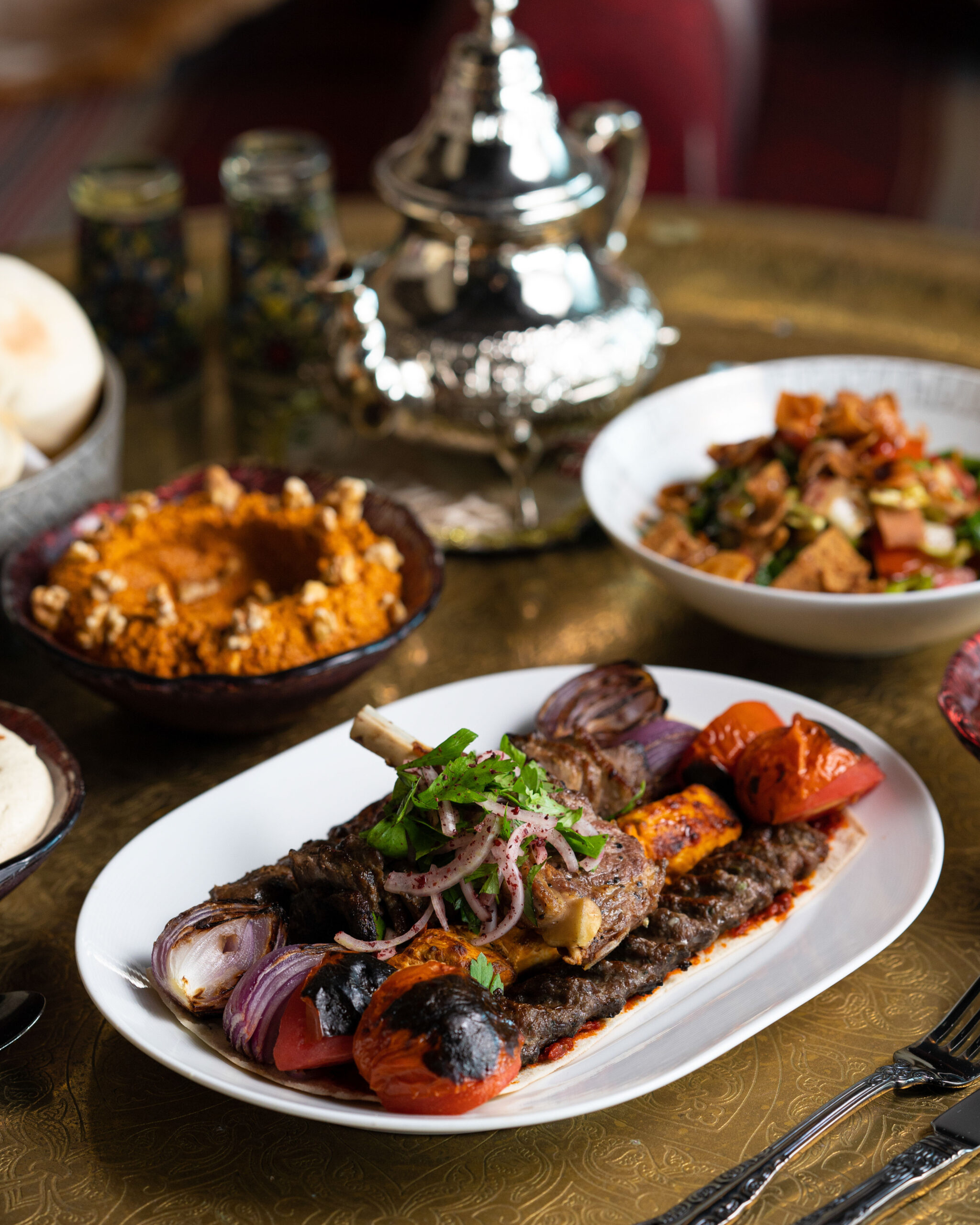 Ramadan In Abu Dhabi 2025: Traditions, Iftar & Things To Do