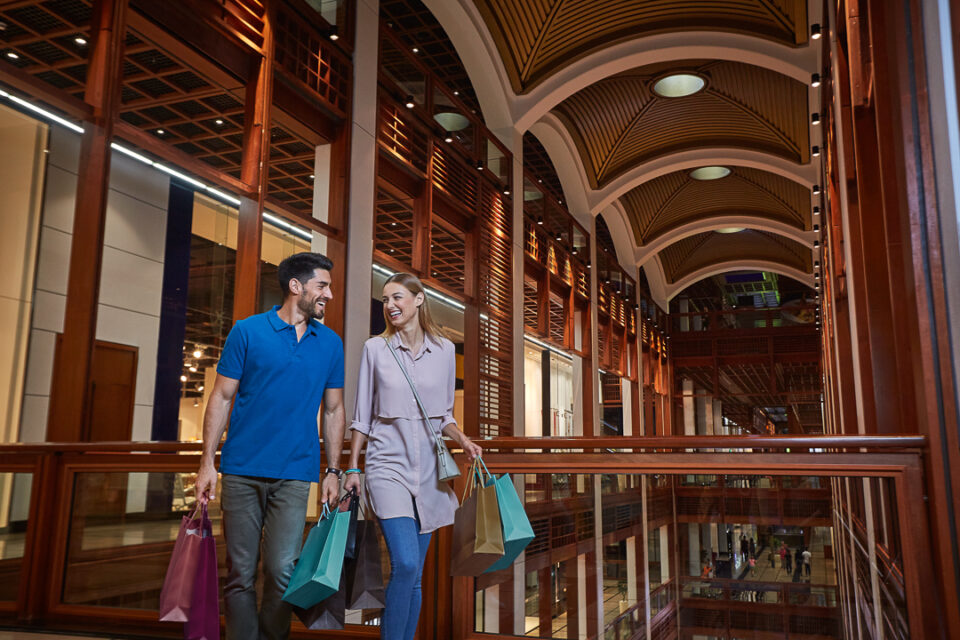 Best Malls In Abu Dhabi 2025 – Shopping & Entertainment