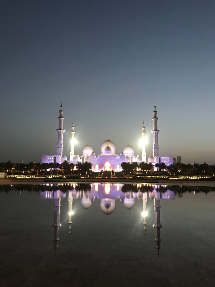 Visiting Sheikh Zayed Mosque- 10+ Top Tips For 2024