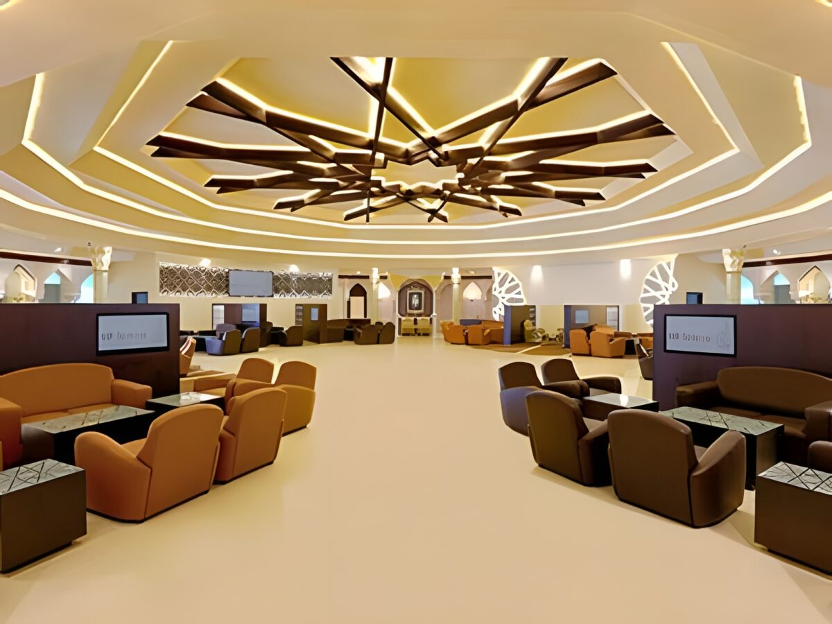 Top Abu Dhabi Airport Lounges In 2025 – Relax Before You Fly